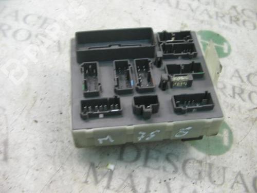 Fuse box FORD FOCUS I (DAW, DBW) 1.8 Turbo DI / TDDi 3787690 | B-Parts