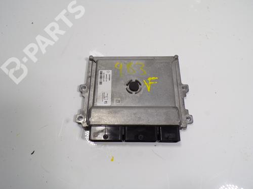 Engine control unit (ECU) DACIA SANDERO II TCe 90 (B8M1, B8MA) 6471857 ...
