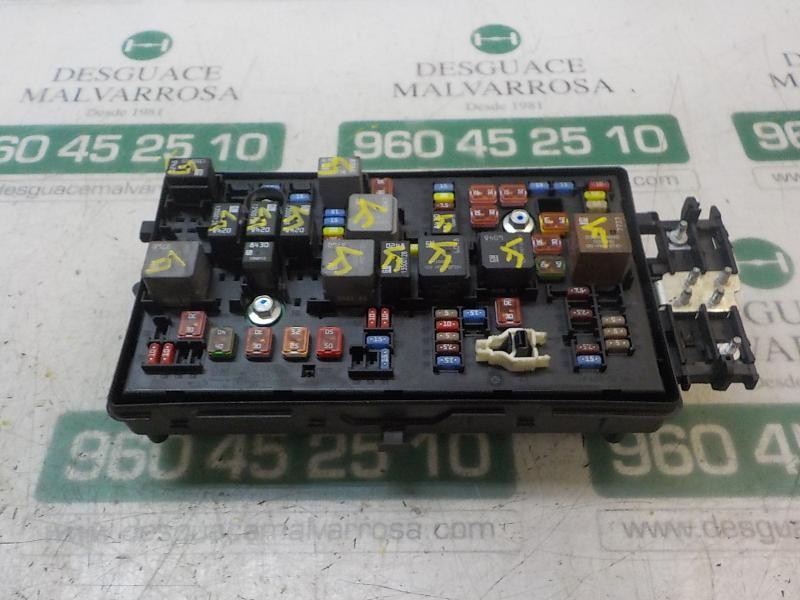 Fuse box OPEL INSIGNIA A (G09) 2.0 CDTI (68) 3869018 | B-Parts