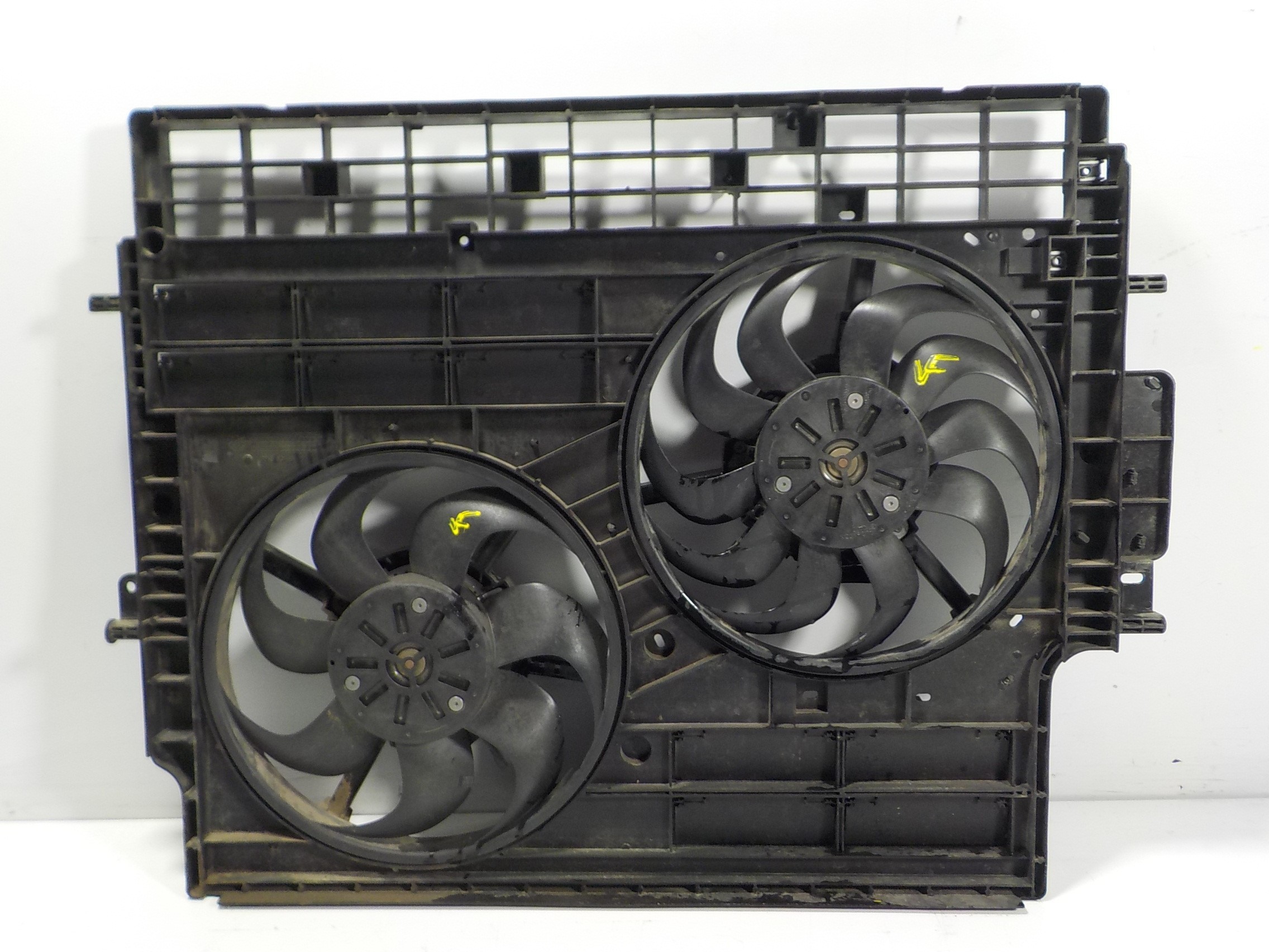 Radiator fan RENAULT TRAFIC III Van (FG_) 2.0 dCi 120 (FGMN) 12234076 ...