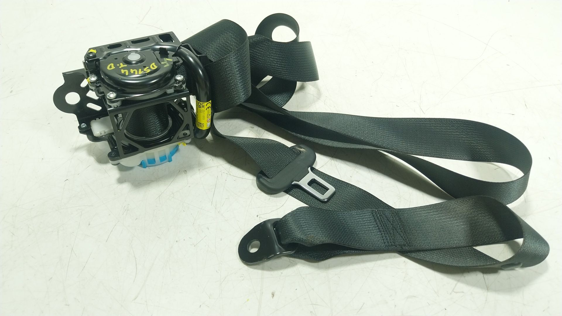 Cinto de segurança traseiro direito TOYOTA YARIS CROSS (MXP_) 1.5 ...