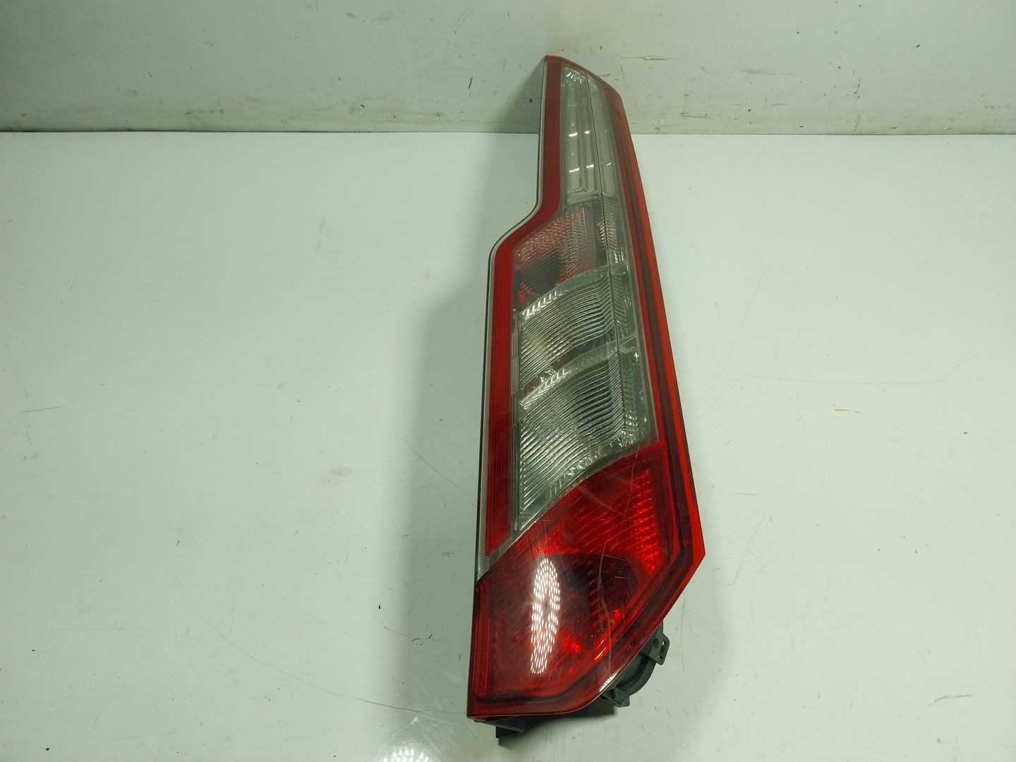 Feu arrière droit FORD TRANSIT CUSTOM V362 Van (FY, FZ) 2.2 TDCi ...