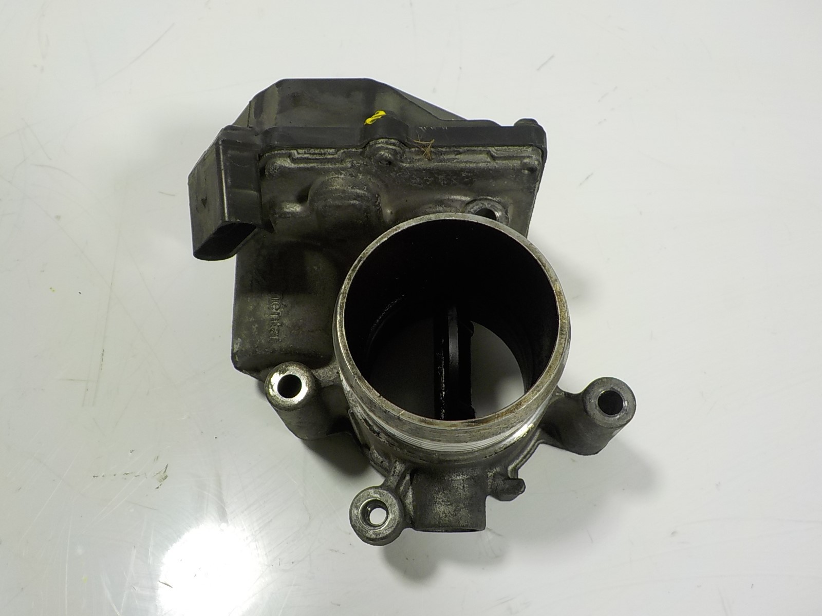 Throttle body AUDI Q3 (8UB, 8UG) 2.0 TDI 13300898 | B-Parts