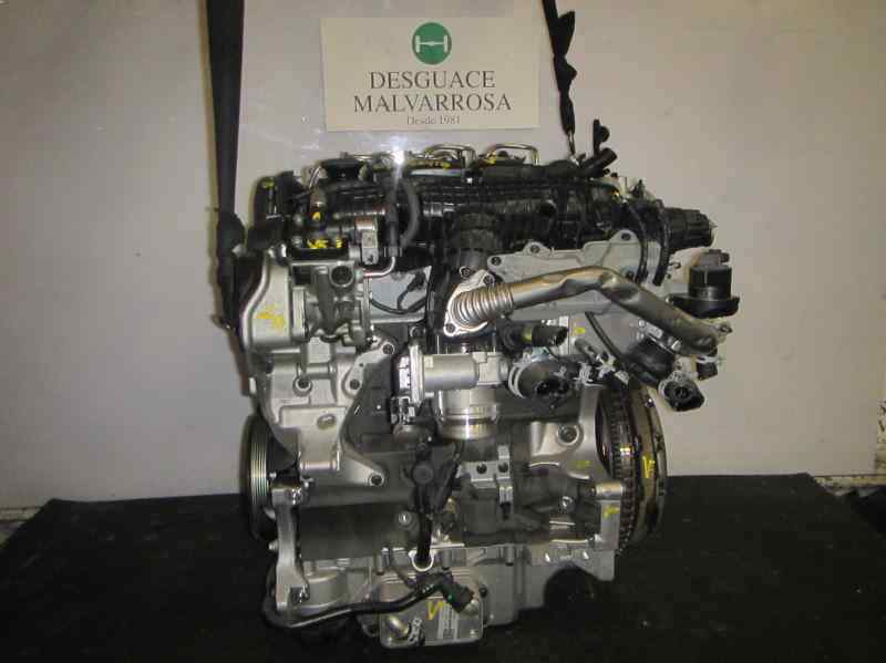Engine VOLVO V40 Hatchback (525, 526) D3 D4204T8 | B-Parts