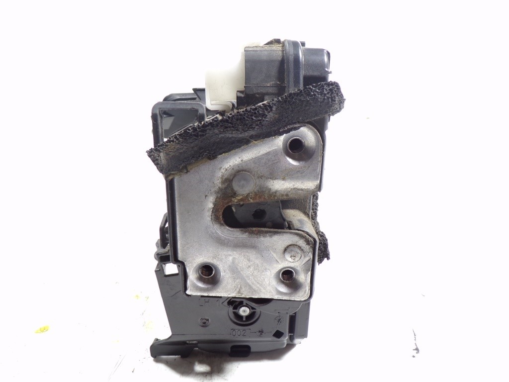 Front left lock RENAULT CLIO IV (BH_) 7299949 | B-Parts