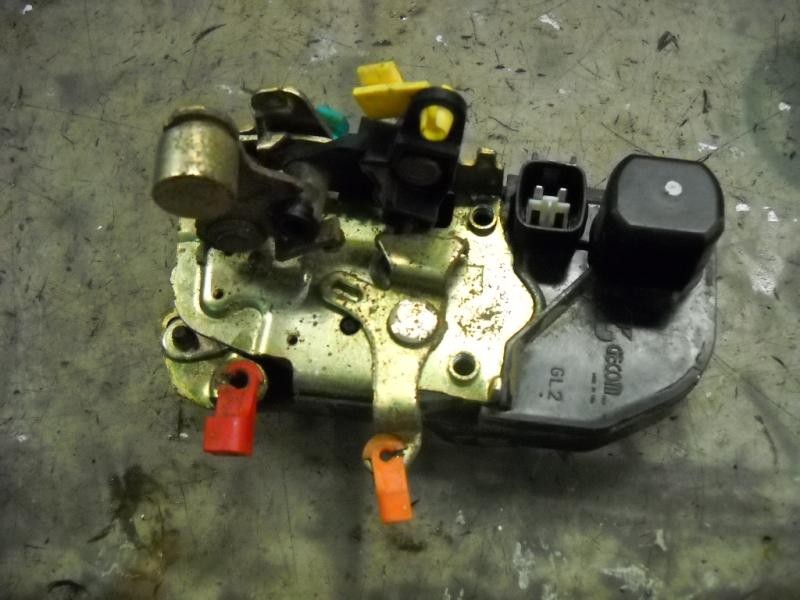 Front left lock CHRYSLER PT CRUISER (PT_) 2.0 3736176 | B-Parts