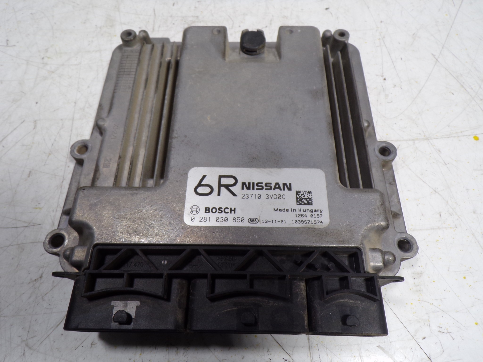 Engine control unit (ECU) NISSAN NOTE (E11, NE11) 8668428 | B-Parts