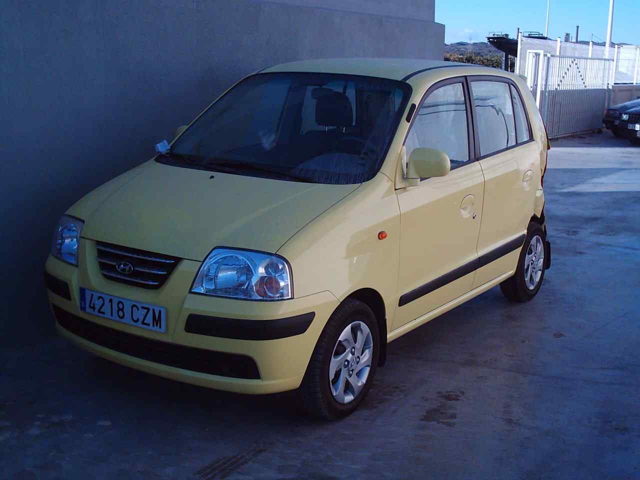 Right rear shock absorber HYUNDAI ATOS PRIME (MX) 1.0 i 3766153 | B-Parts