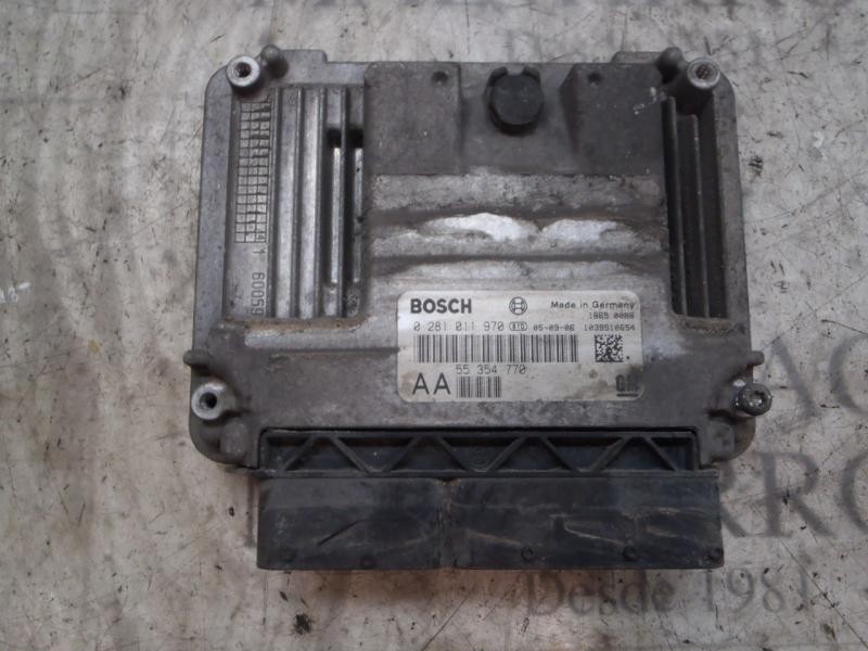 Engine control unit (ECU) SAAB 9-3 Estate (E50) 1.9 TiD 3819697 | B-Parts