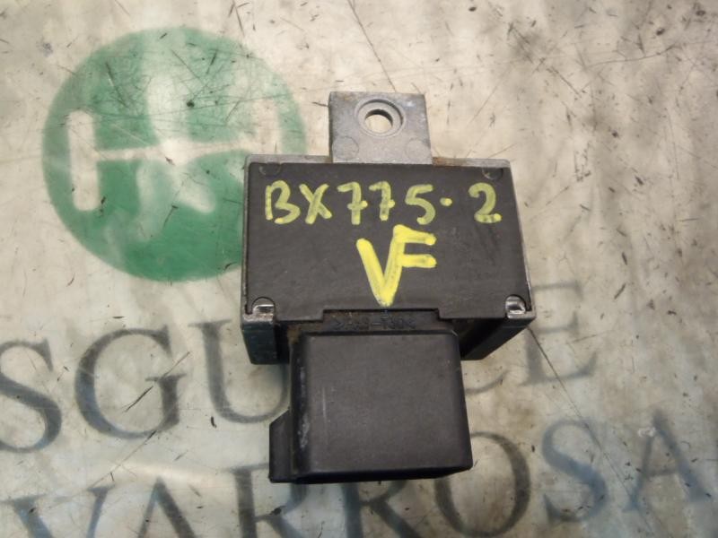 Electronic module RENAULT TRAFIC II Van (FL) 1.9 dCi 100 (FL0C) 9090342 ...