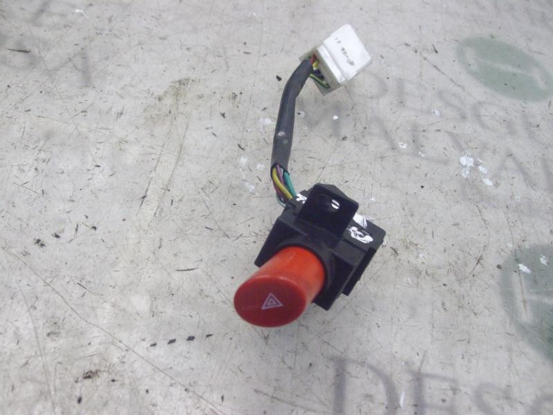 Switch TATA INDICA 1.4 i 3781120 | B-Parts