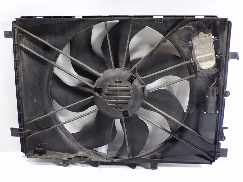 Radiator fan MERCEDES-BENZ C-CLASS (W204) C 220 CDI (204.002) 6929865 ...