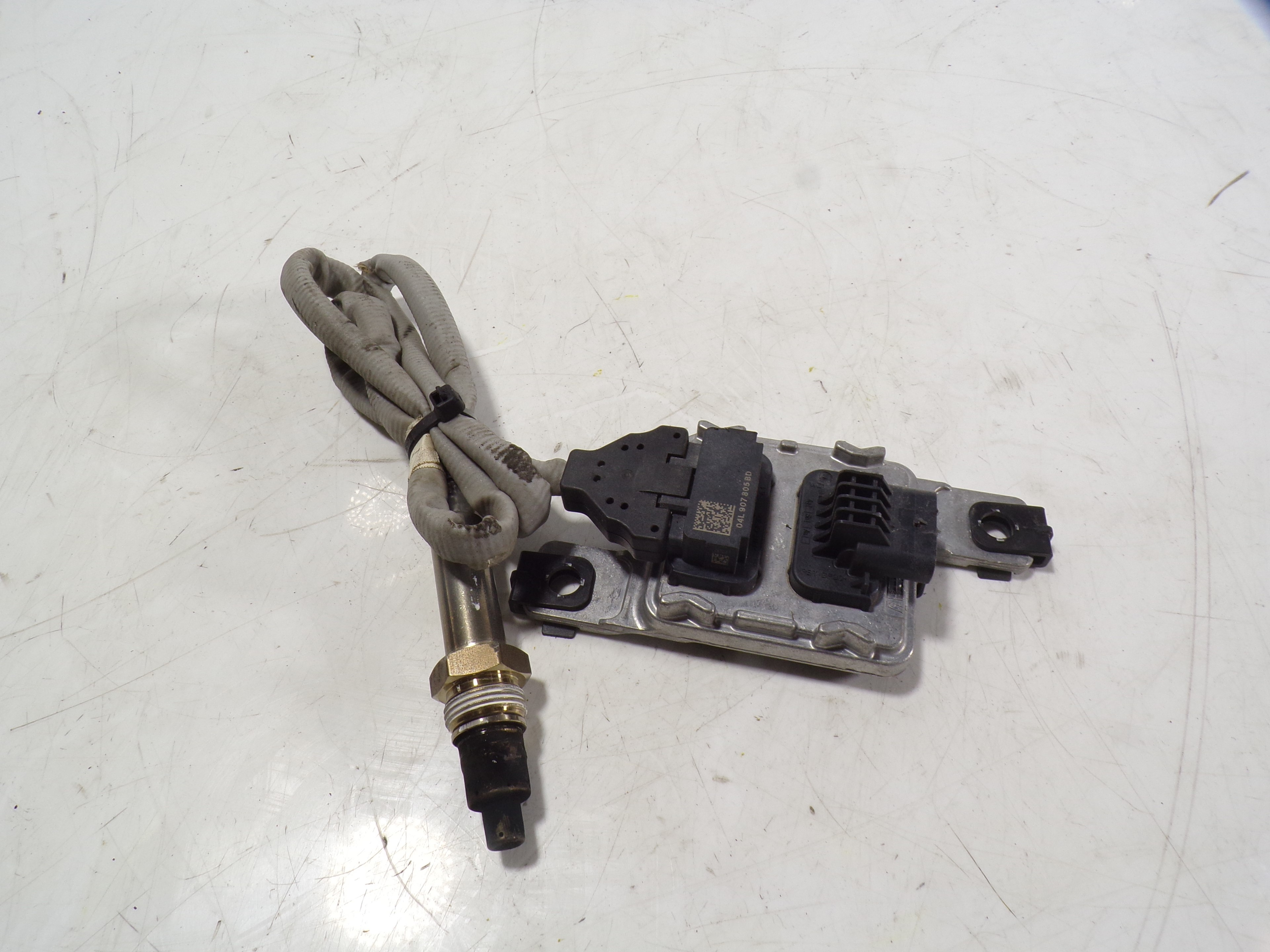 Electronic sensor VW CADDY IV Box Body/MPV (SAA, SAH) 2.0 TDI 10109527 | B-Parts