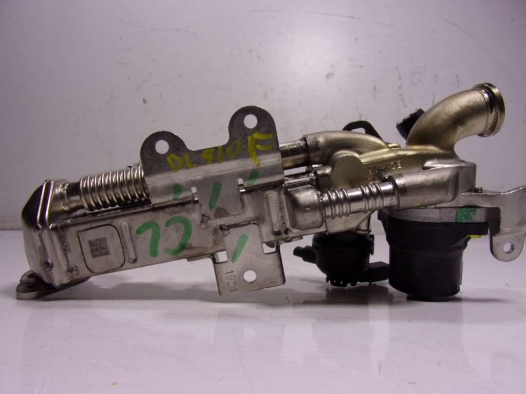 Egr LAND ROVER DISCOVERY V (L462) 3.0 D300 MHEV 4x4 15581819 | B-Parts