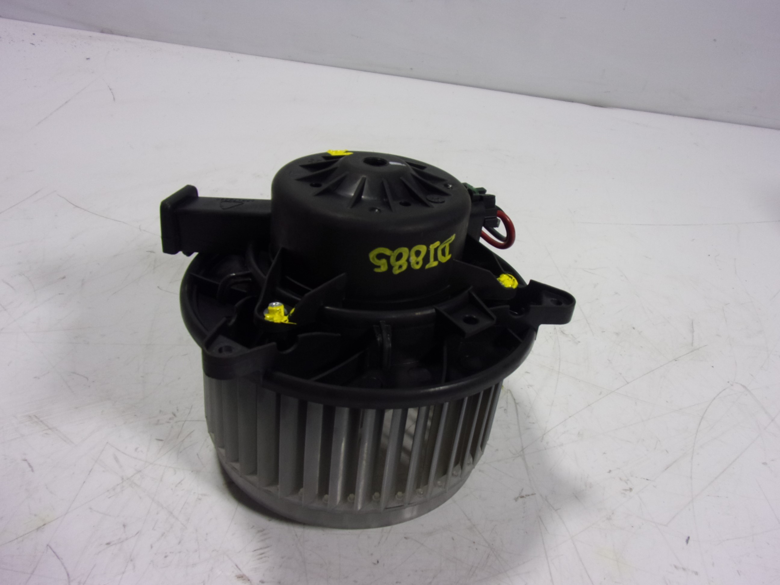 Heater blower motor OPEL INSIGNIA A (G09) 2.0 CDTI (68) 11044182 | B-Parts