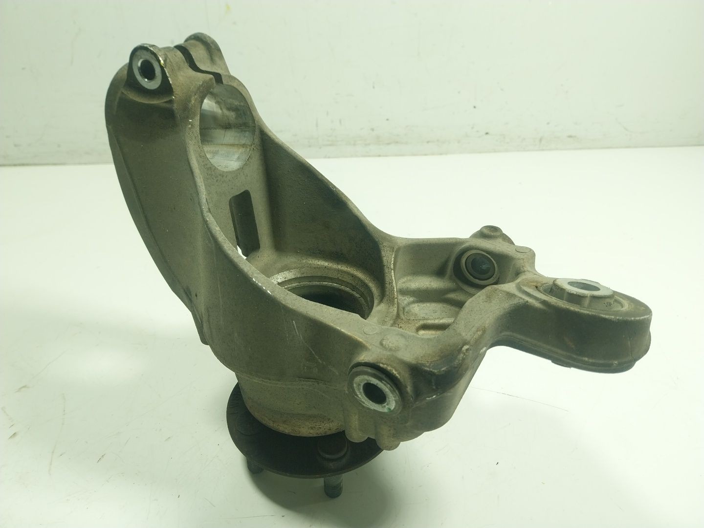Right rear steering knuckle LAND ROVER RANGE ROVER EVOQUE (L538) 2.2 D ...
