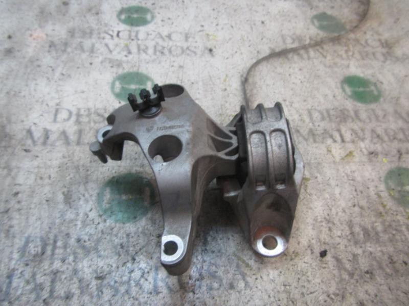 Engine mount DACIA SANDERO 9081037 | B-Parts