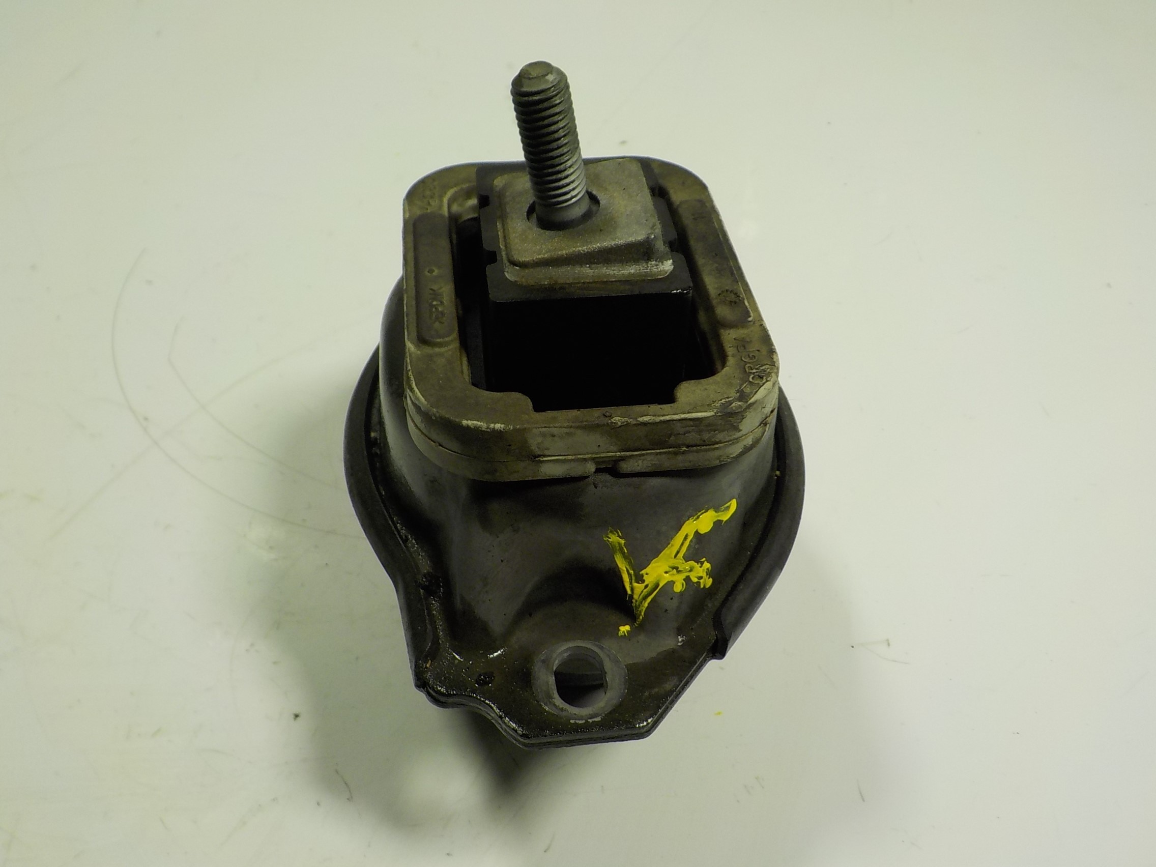 Engine mount LAND ROVER RANGE ROVER SPORT I (L320) 2.7 D 4x4 10003169 ...