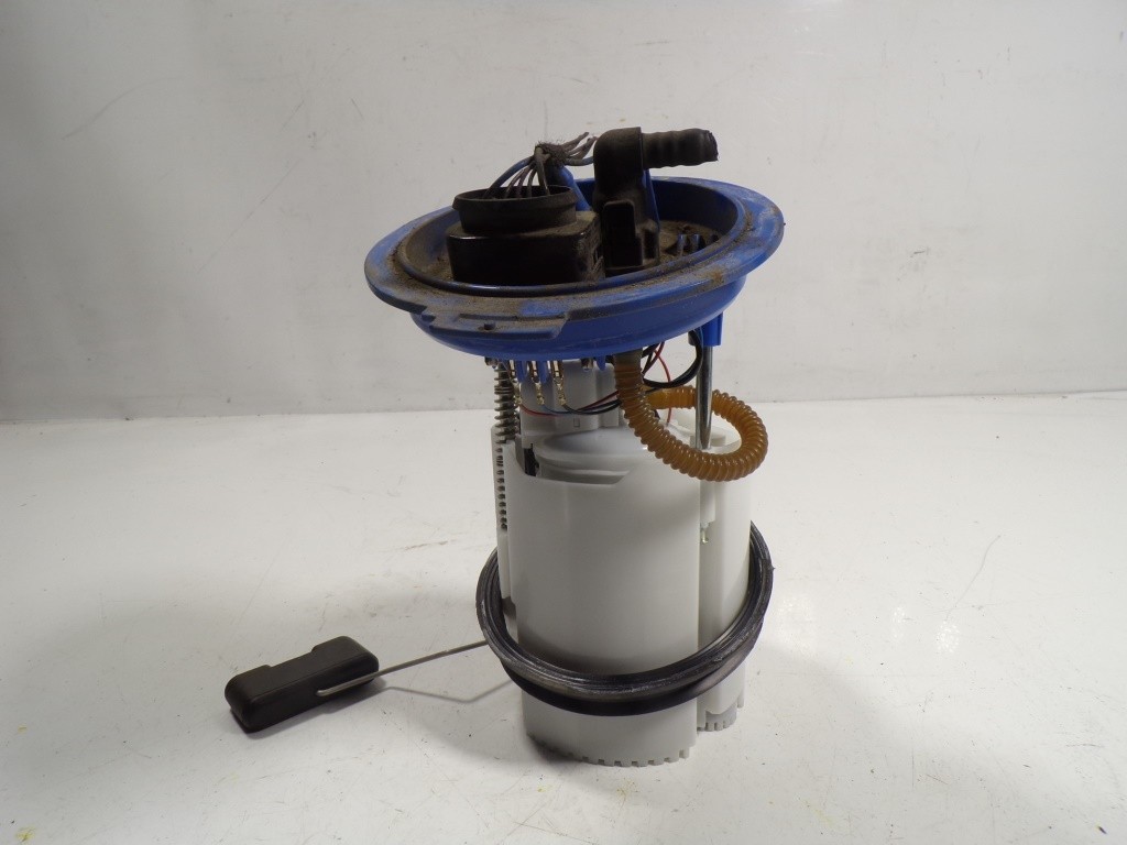 Fuel pump VW GOLF VII (5G1, BQ1, BE1, BE2) 2.0 GTI 7172444 | B-Parts
