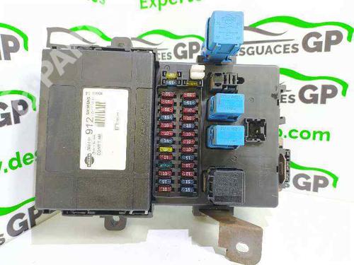 Boîte à Fusibles NISSAN TERRANO II (R20) 2.7 TDi 4WD 9520376 | B-Parts
