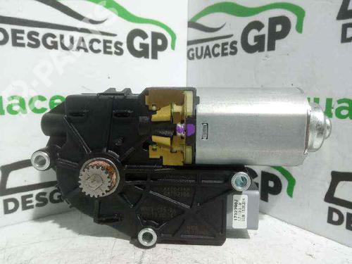 Moteur du toit ouvrant LAND ROVER DISCOVERY III (L319) 2.7 TD 4x4 ...