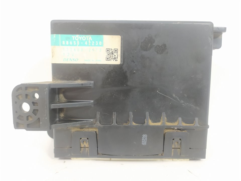 Control unit TOYOTA RAV 4 III (_A3_) 2.2 D 4WD (ALA30_) 8358644 | B-Parts