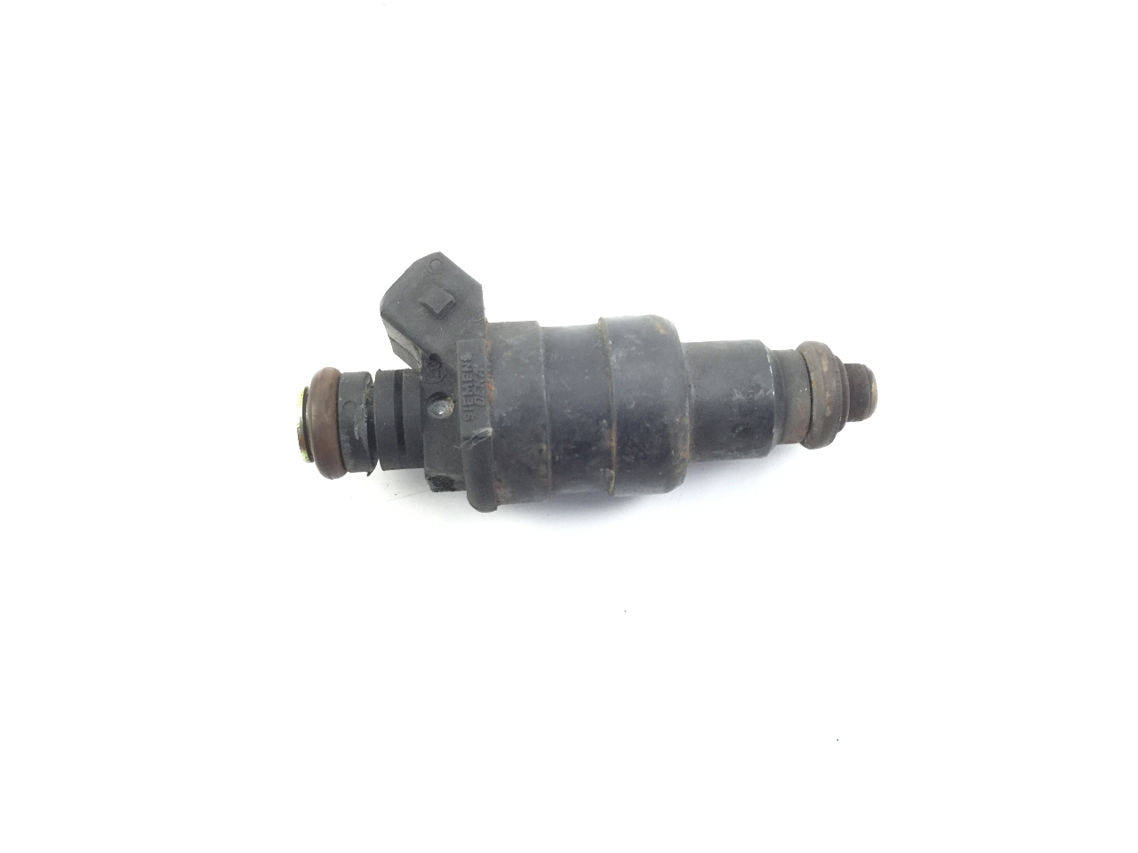 Injection rail VOLVO 480 E (482) 1.7 VOLVO: VOLVO | B-Parts
