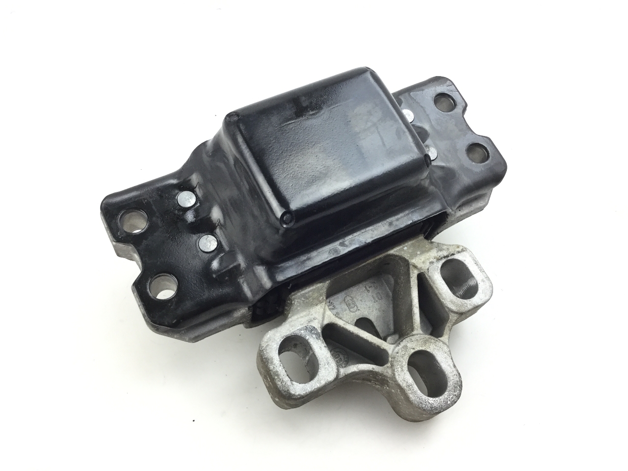 Engine mount VW GOLF V (1K1) 1.9 TDI VW: 1K0199555 | B-Parts