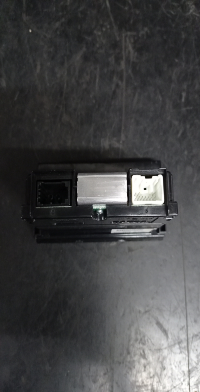 Display monitor VOLVO V50 (545) 1.6 D 6330799 | B-Parts