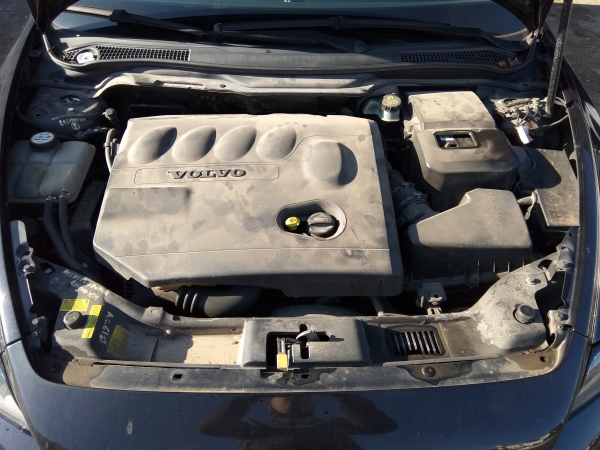 Radio VOLVO V50 (545) 2.0 D | B-Parts