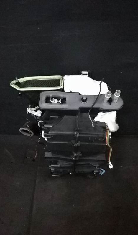 Heater matrix box PEUGEOT 508 SW I (8E_) 1.6 HDi 4489254 | B-Parts