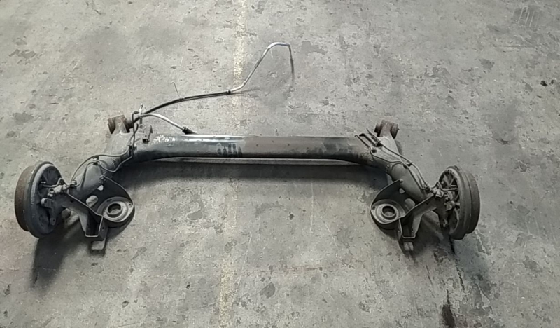 Rear axle VW POLO (9N_) 1.4 TDI 4489554 | B-Parts