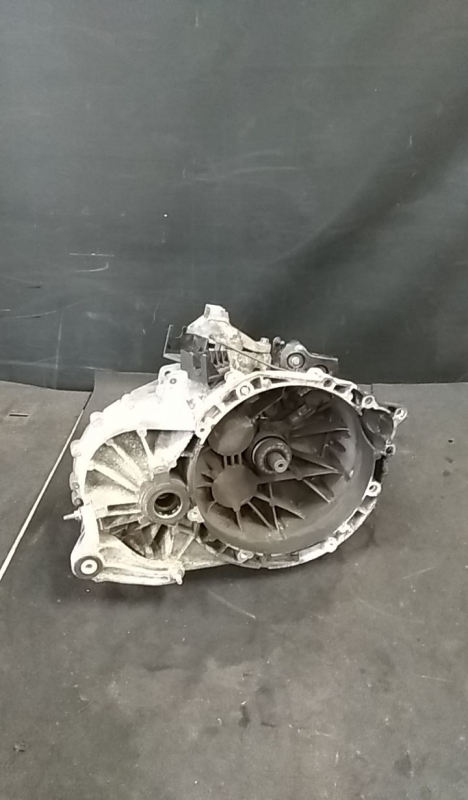 Gearbox VOLVO S40 II (544) 2.0 D 5071406 | B-Parts