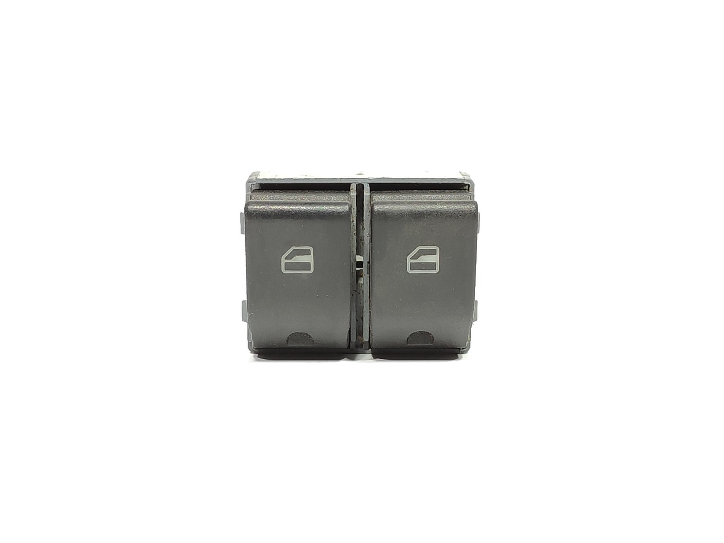Left front window switch VW POLO IV (9N_, 9A_) 1.4 TDI 4485334 | B-Parts