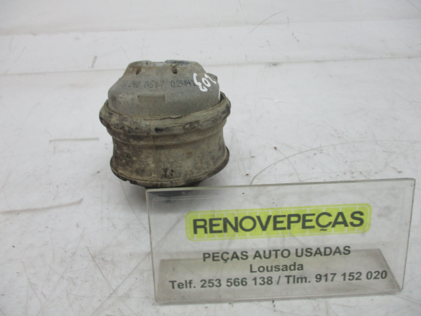 Engine mount MERCEDES-BENZ C-CLASS (W203) C 220 CDI (203.006) 16598640 | B-Parts