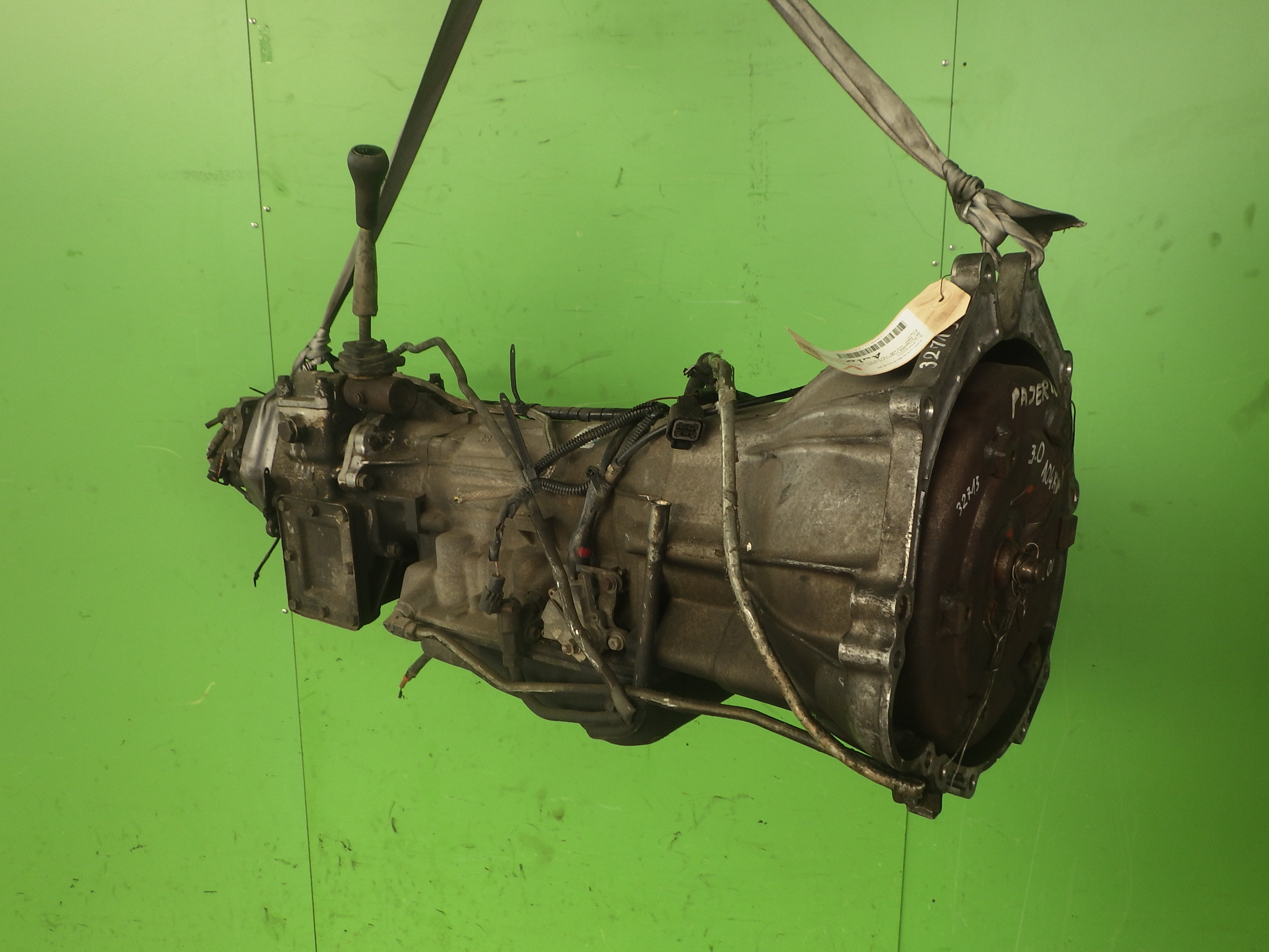 Gearbox MITSUBISHI PAJERO I (L04_G, L14_G) 3.0 V6 (L141G, L146G ...