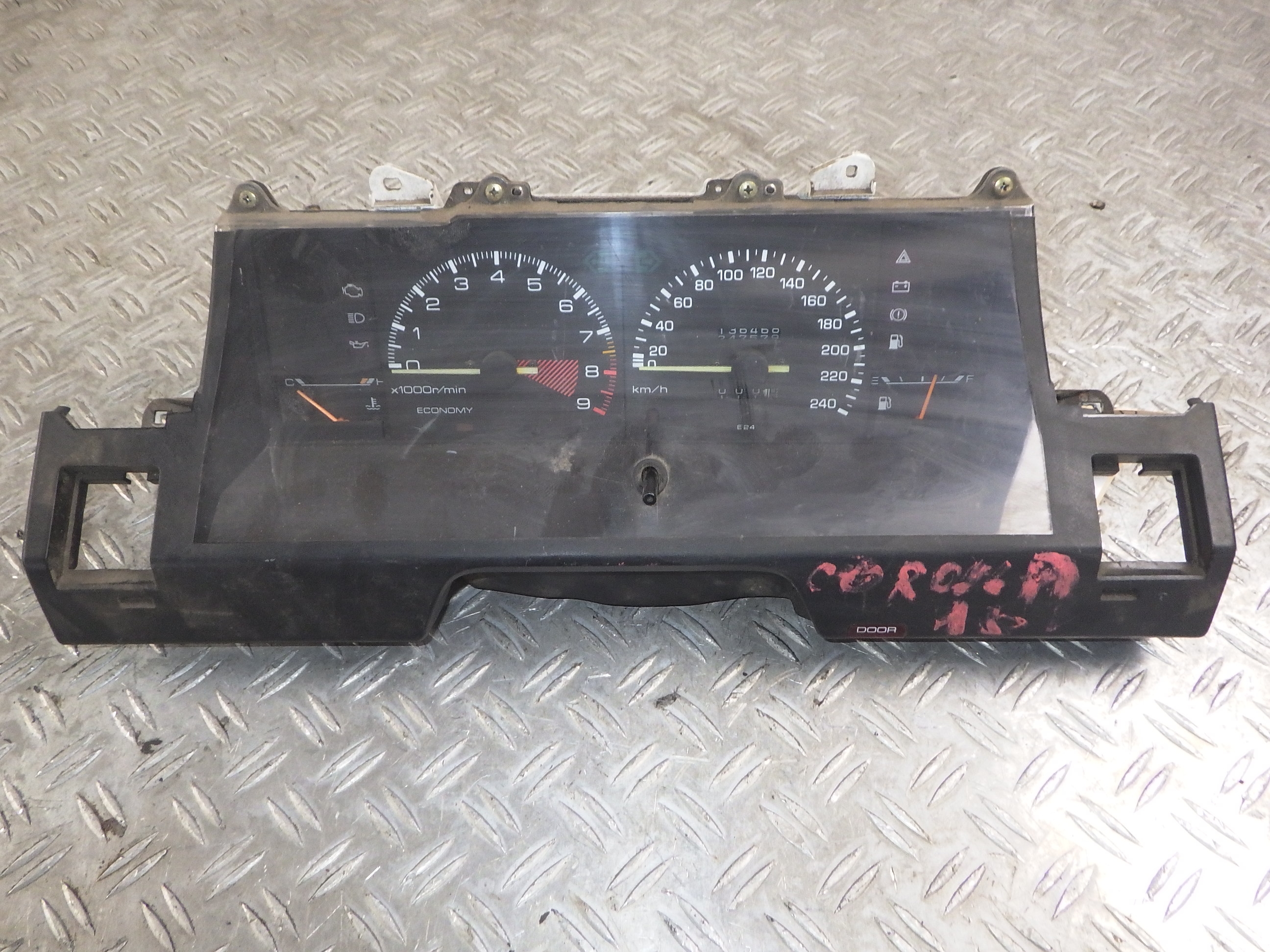 Instrument cluster TOYOTA COROLLA (_E8_) 1.3 (EE80) 6908738 | B-Parts