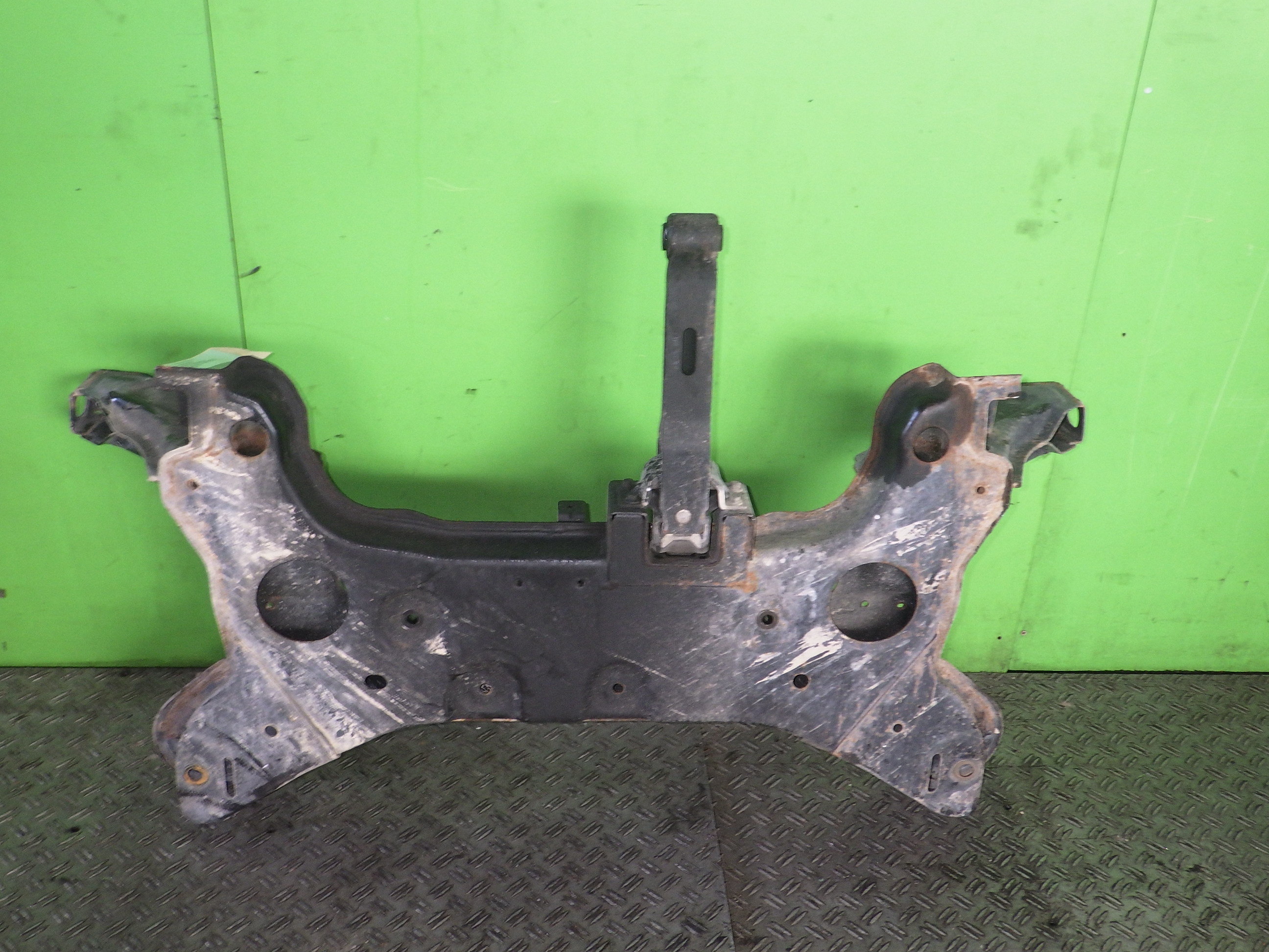 Subframe FORD TRANSIT Van (FA_ _) 2.2 TDCi | B-Parts