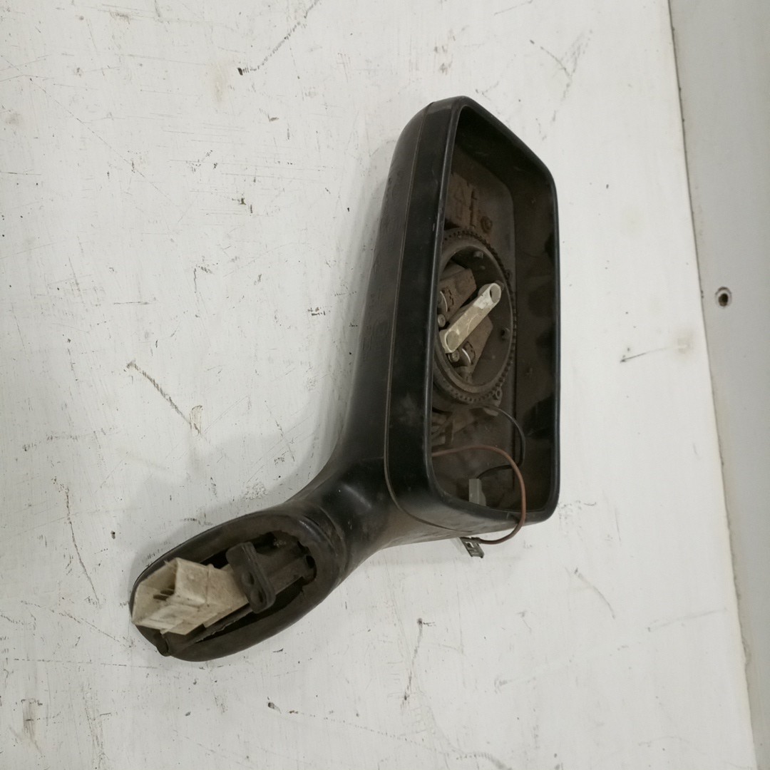 Rétroviseur gauche AUDI 80 B4 Saloon (8C2) 17256793 | B-Parts