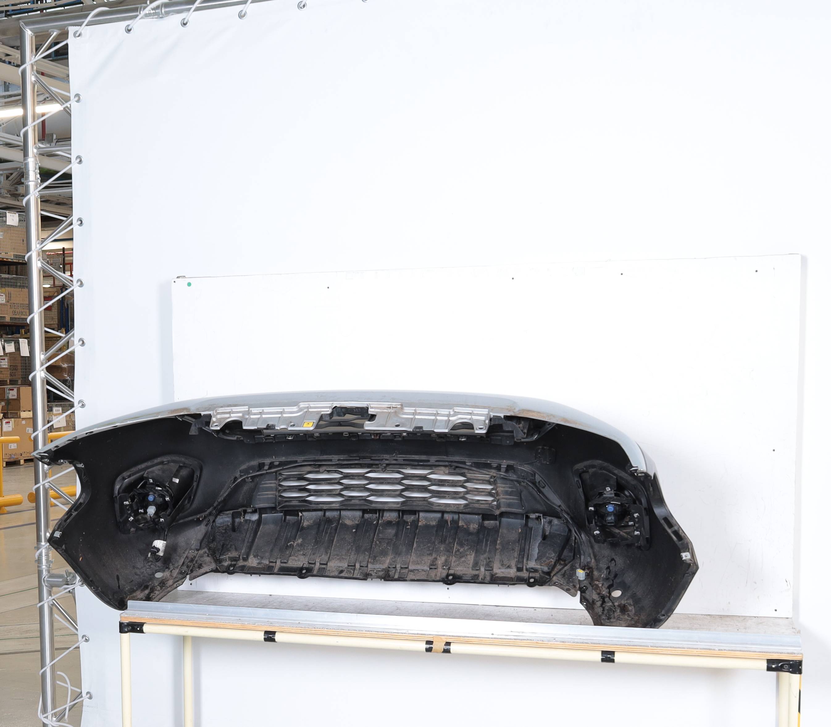 Front bumper FIAT FIORINO Box Body/MPV (225_) 1.3 D Multijet 22704497 ...