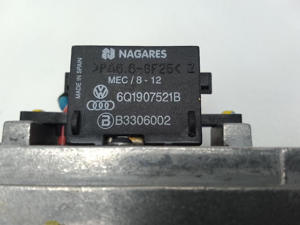Heater resistor SEAT IBIZA IV (6J5, 6P1) 24155587 | B-Parts