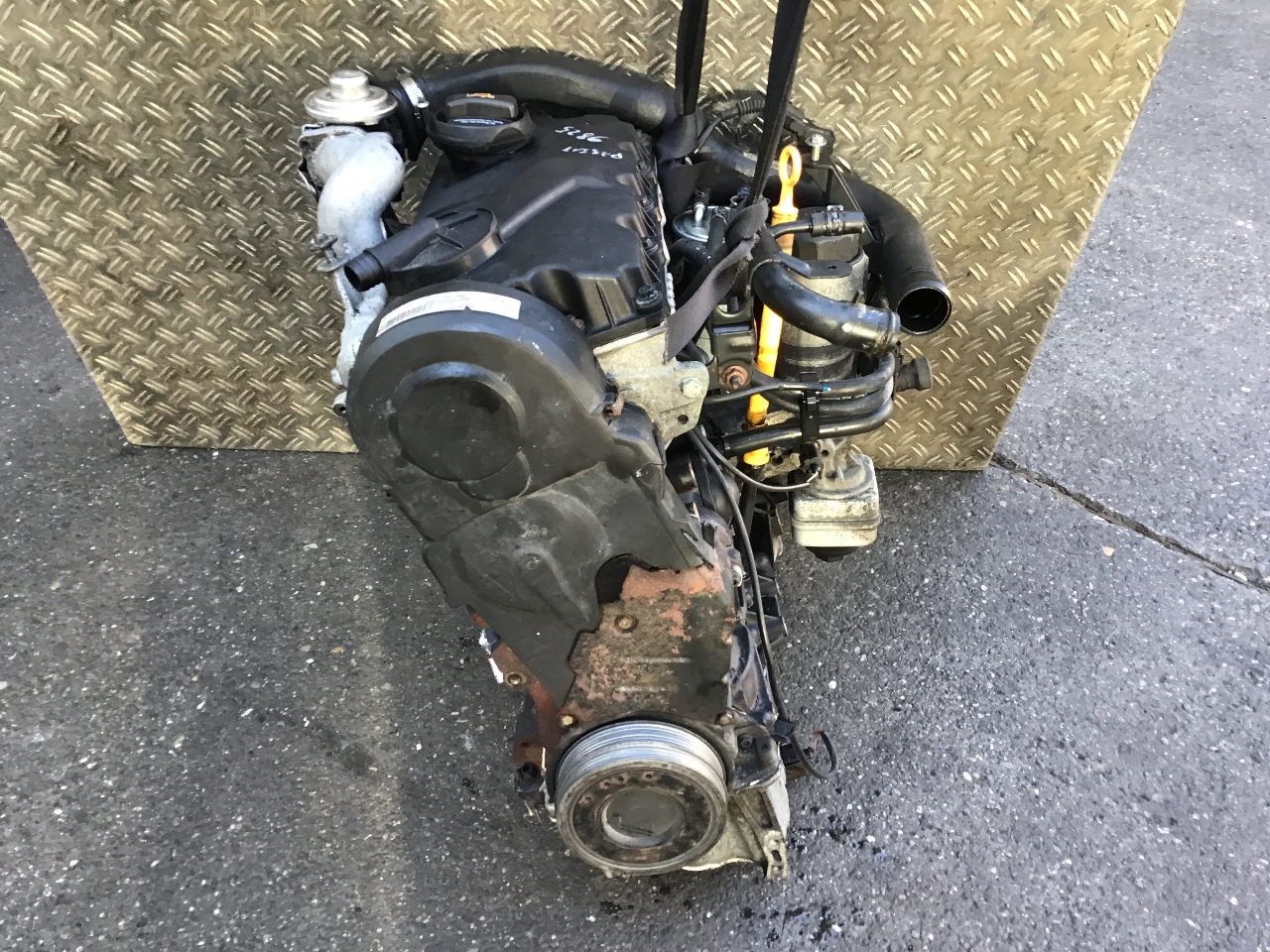 Engine VW PASSAT B5.5 Variant (3B6) 1.9 TDI 9910637 | B-Parts