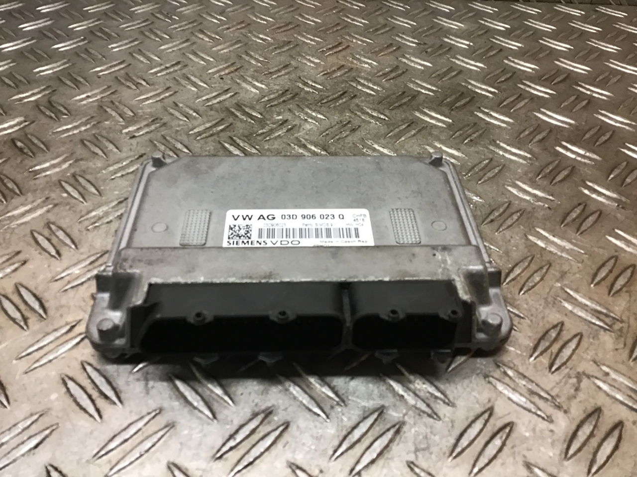 Engine control unit (ECU) VW FOX Hatchback (5Z1, 5Z3, 5Z4) 1.2 9091600 | B-Parts