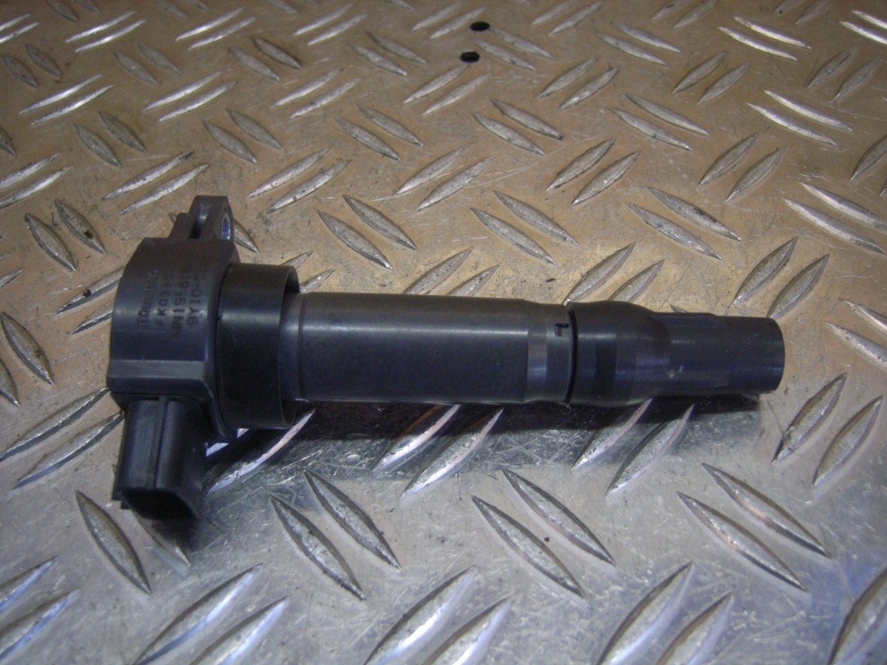 Ignition coil MITSUBISHI COLT VI (Z3_A, Z2_A) 1.1 (Z31A, Z32A) 5057773 ...