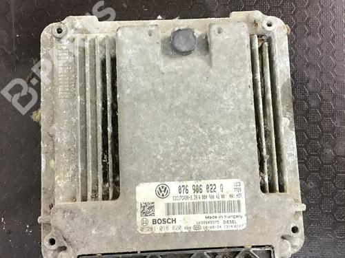 Engine control unit (ECU) VW CRAFTER 30-50 Van (2E_) 2.5 TDI 7743323 ...