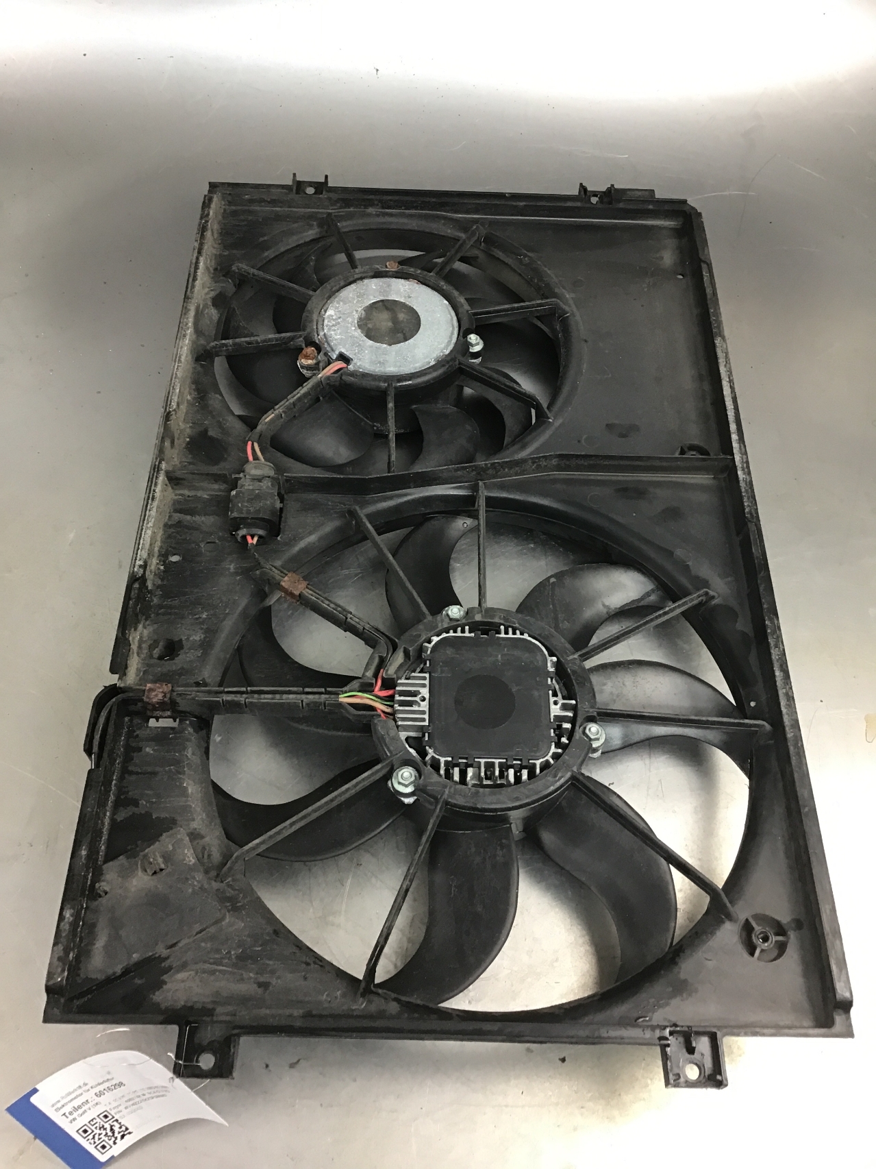 Radiator fan VW GOLF V (1K1) 1.4 16V 9128795 | B-Parts