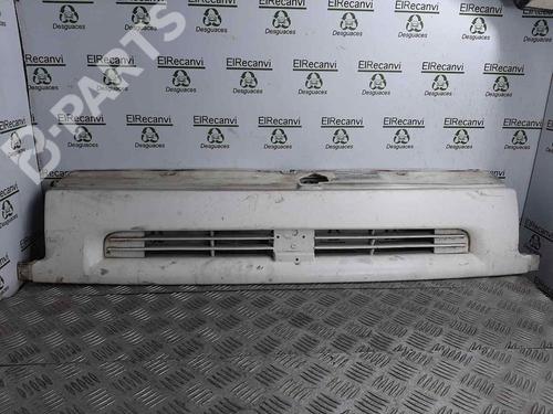 Grilles de calandre FIAT SCUDO Bus (220_) 1.9 D 8810220 | B-Parts