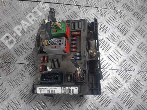 Fuse box CITROËN BERLINGO / BERLINGO FIRST Box Body/MPV (M_) 1.9 D 70 (MBWJZ, MCWJZ) 1383858 | B ...