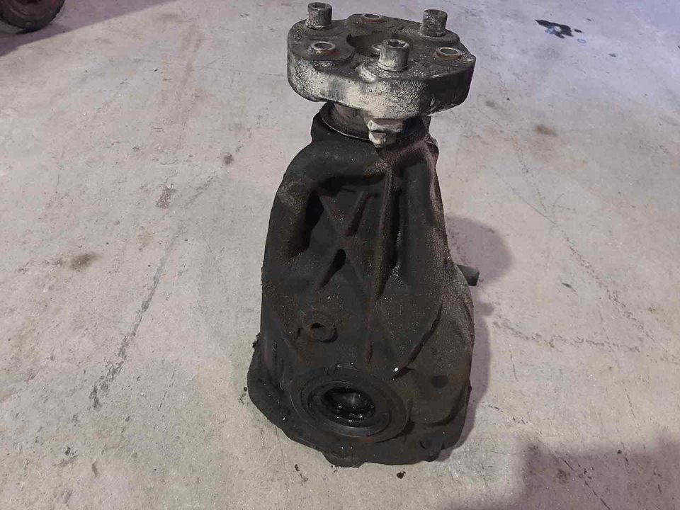 Rear differential MERCEDES-BENZ C-CLASS (W203) C 180 Kompressor (203. ...
