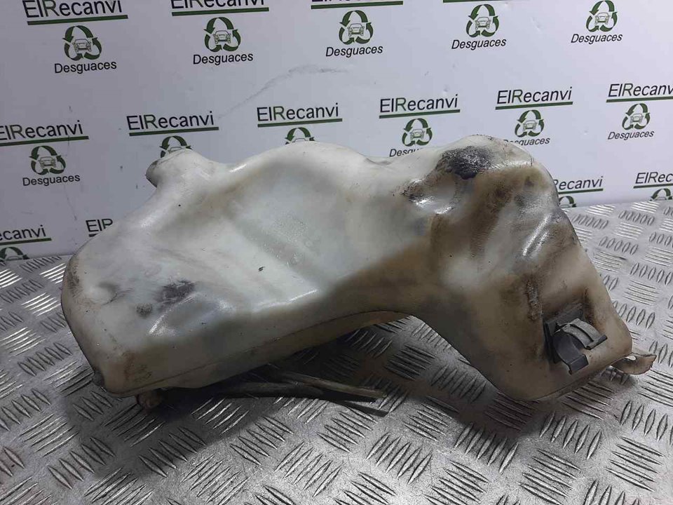 Windscreen washer tank PEUGEOT 307 Break (3E) 1.6 HDi 110 7434138 | B-Parts